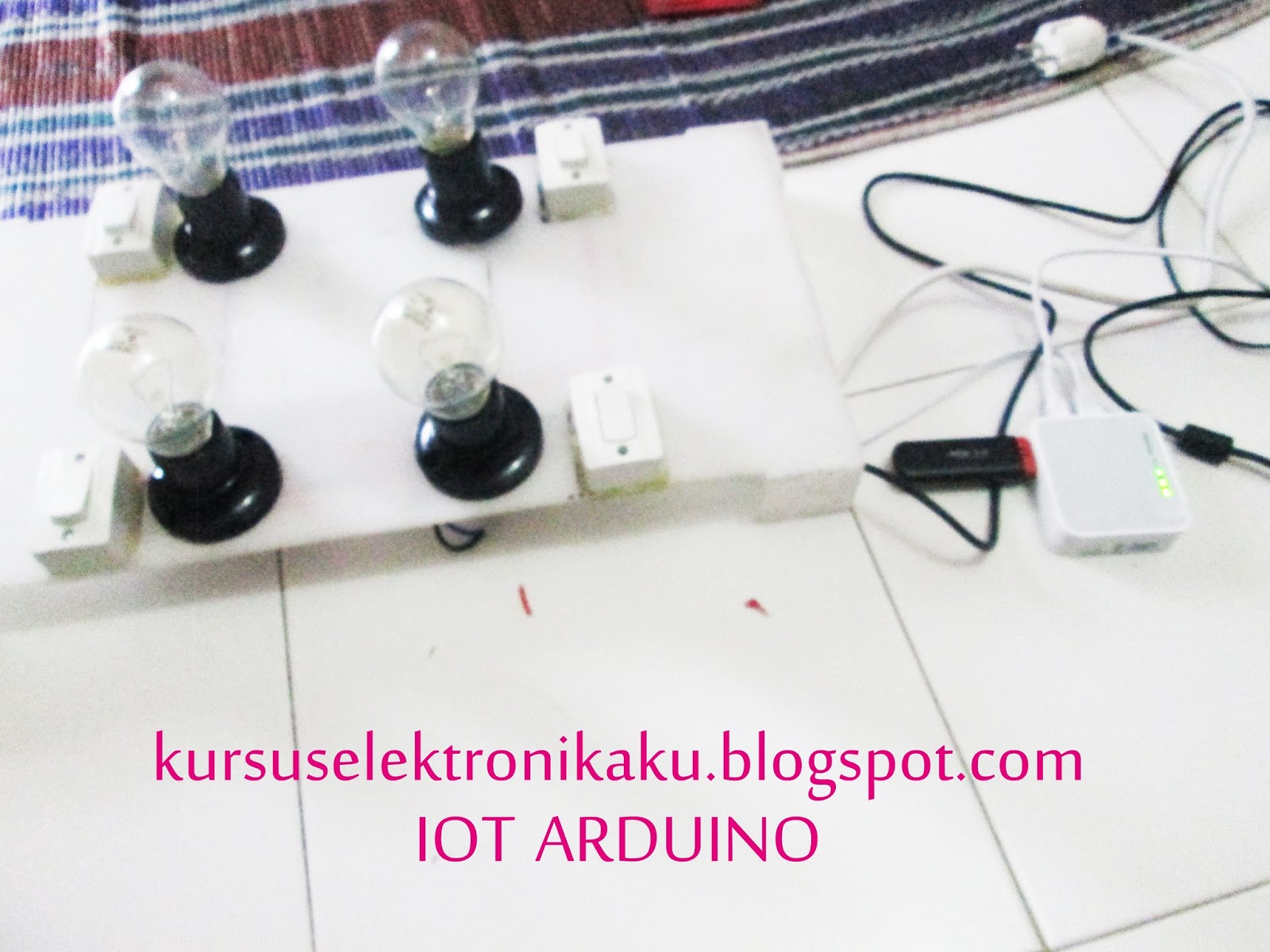 .: Membuat Alat Monitoring Arus LAMPU AC via Internet (IOT) menggunakan ...