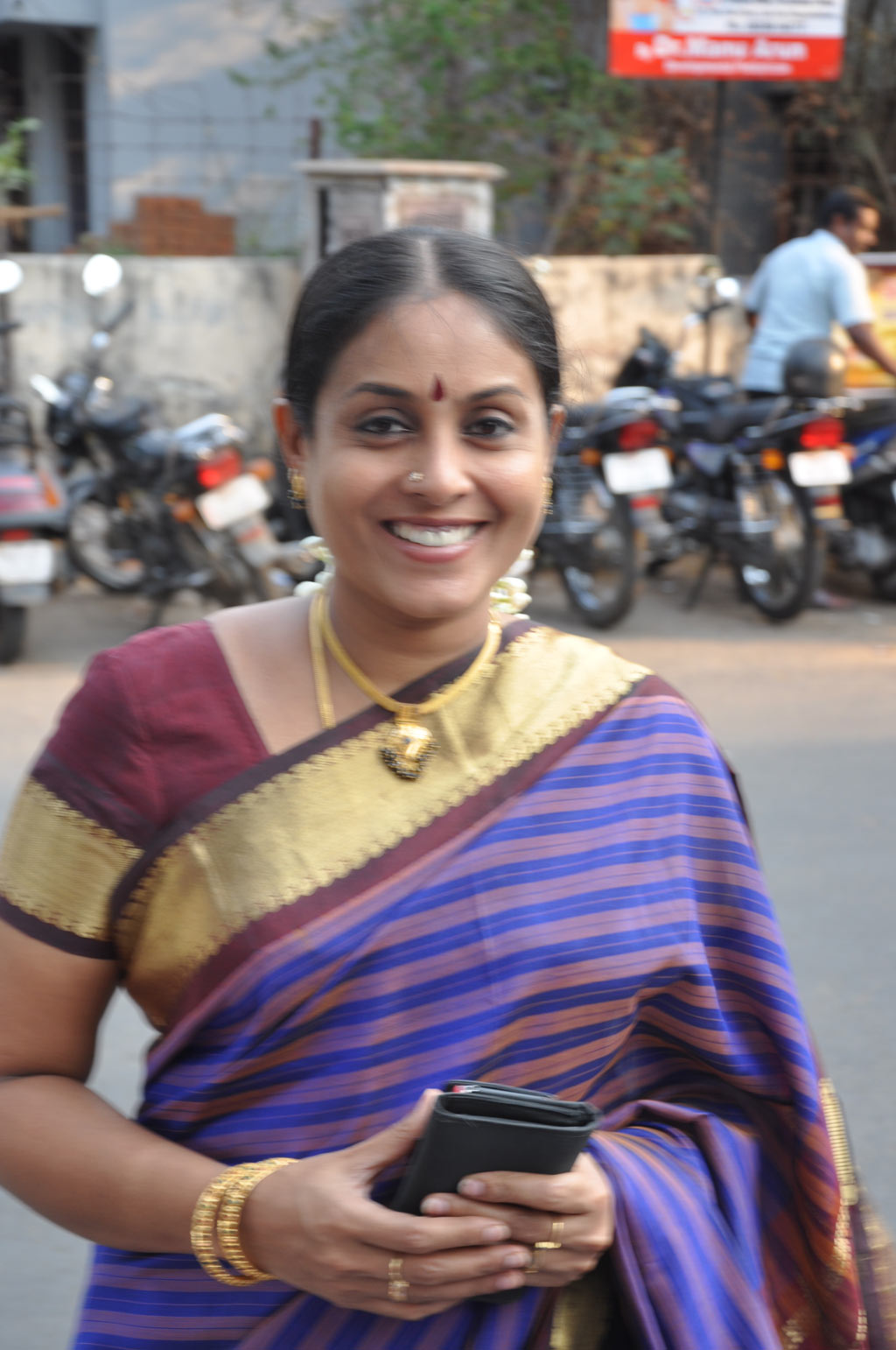 Actress Saranya Greeted On Ponvannan Press Meet |Tamil Cinema News ...