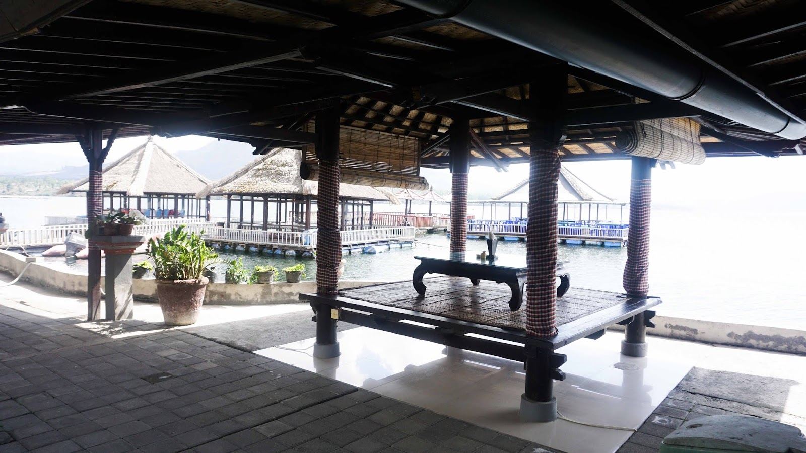 REVIEW RESTO APUNG KINTAMANI (FLOATING RESTAURANT KEDISAN) - HelgaChrist