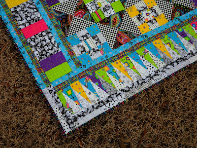 Amy Bradley Designs: Quilt Diva Quilt by Julie plus another Give-a-way