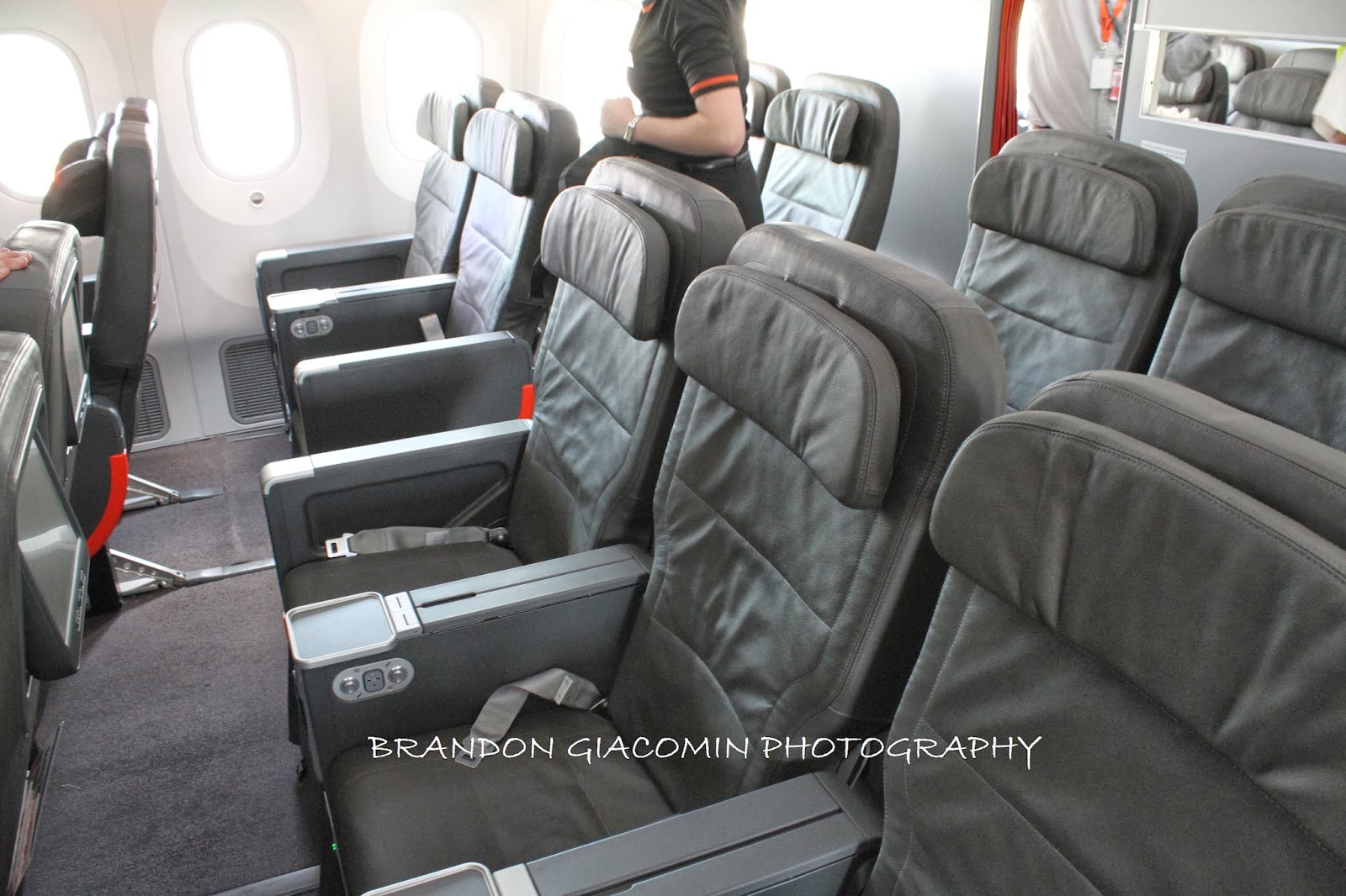 Queensland Plane Spotting: Inaugural Jetstar Boeing 787 Dreamliner ...