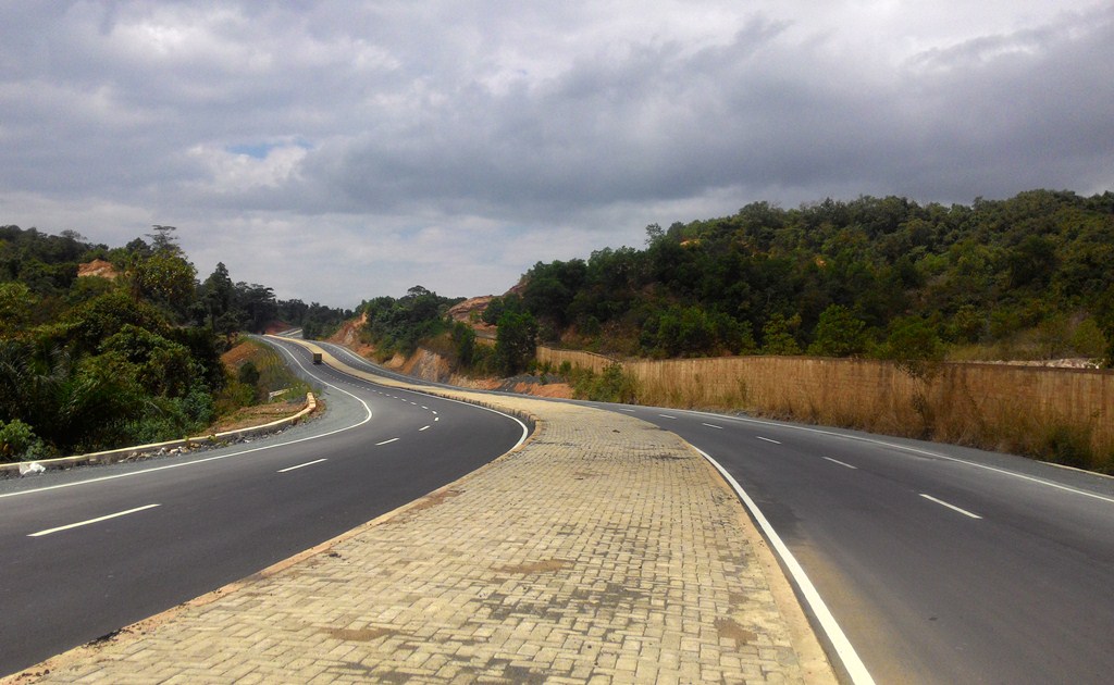 BATRAV - Layanan Travel Dari BATULICIN TRAVEL - Batrav - Batulicin Travel