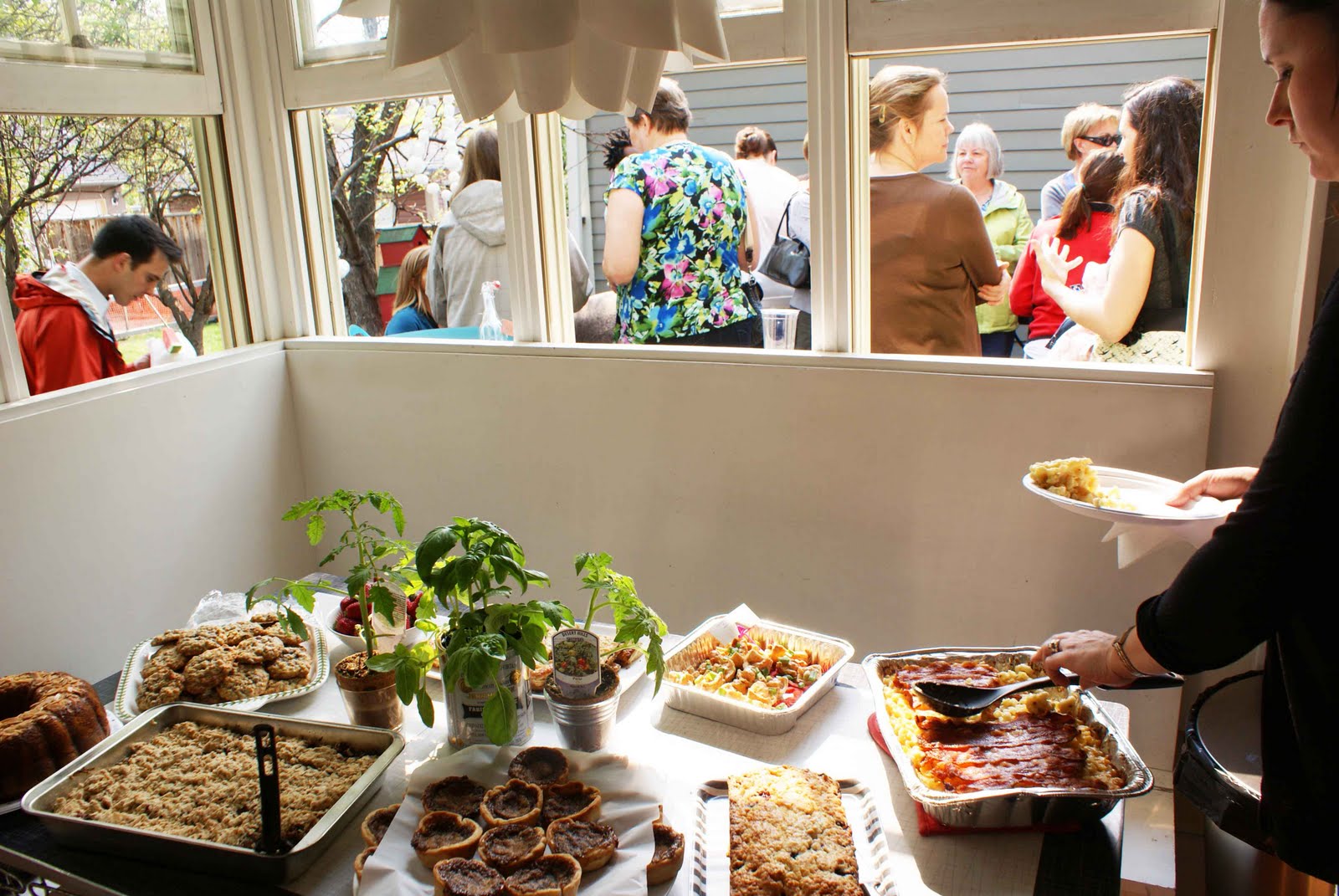 A Potluck! - Dinner With Julie