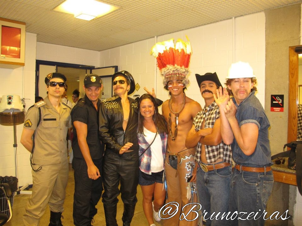 Sua Primeira e Maior fonte sobre o ator Bruno Gissoni ... Brunozeiras ...