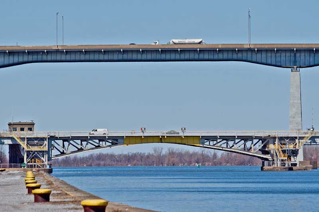 East Gwillimbury CameraGirl: Welland Canal/ My World