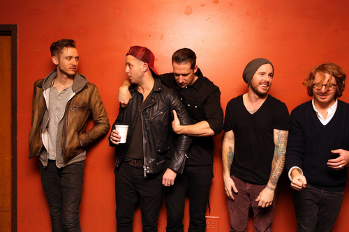 ILoveMusic ♫♪♫♪: OneRepublic - sechste Single "Burning Bridges"