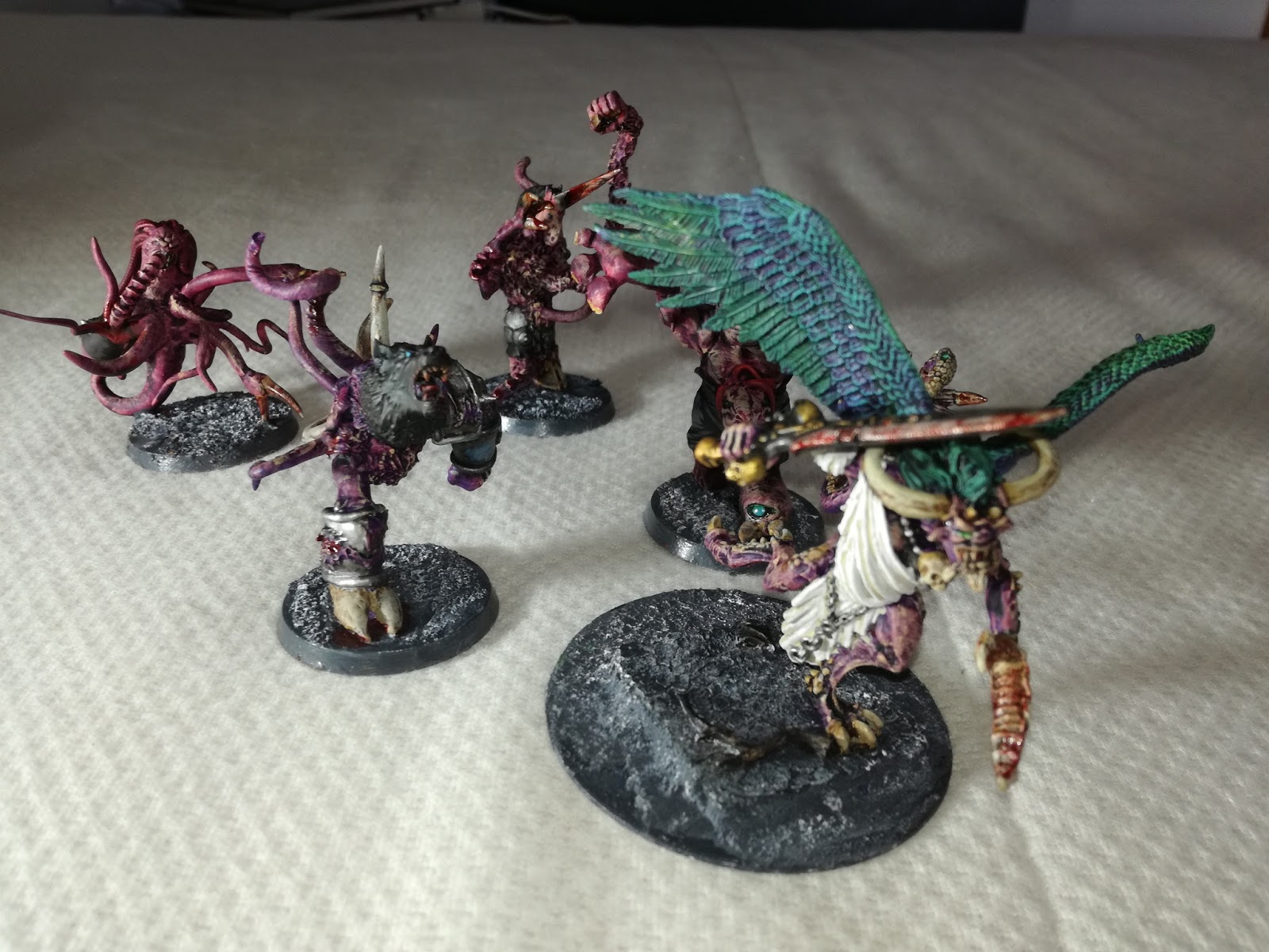 Giochi e pensieri: Progenie del Caos e Principe Demone di Slaanesh ...