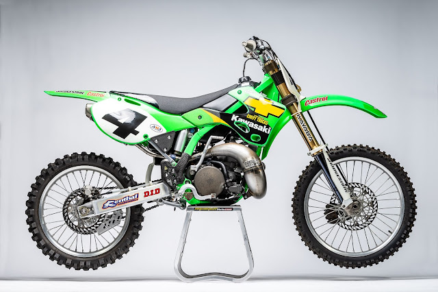 Racing Cafè: Kawasaki KX 250 SR R.Carmichael - Supercross 2001