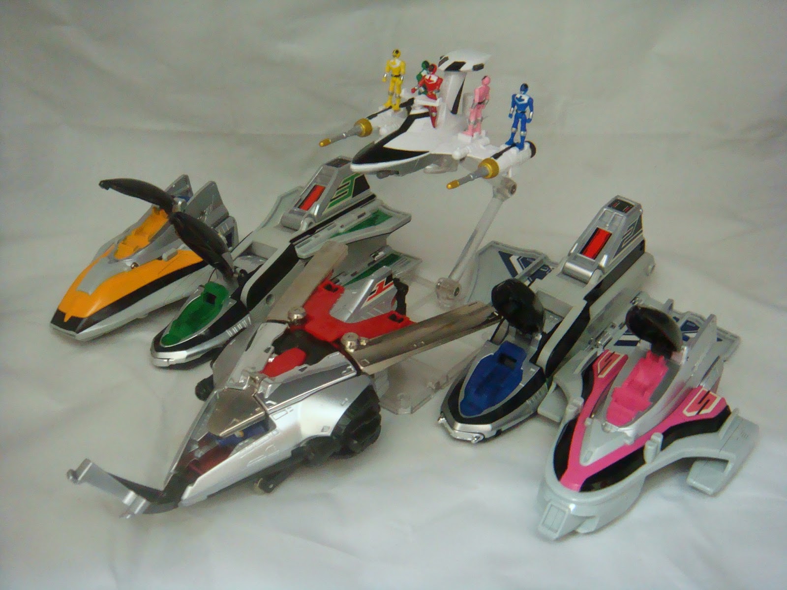 My collections: 未来戦隊タイムレンジャー タイムフライヤー＆レンジャーセット (Time Flyer & Ranger set)