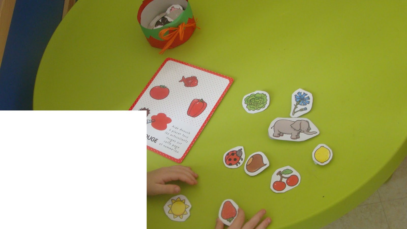 La maternelle à la maison: La couleur rouge #2
