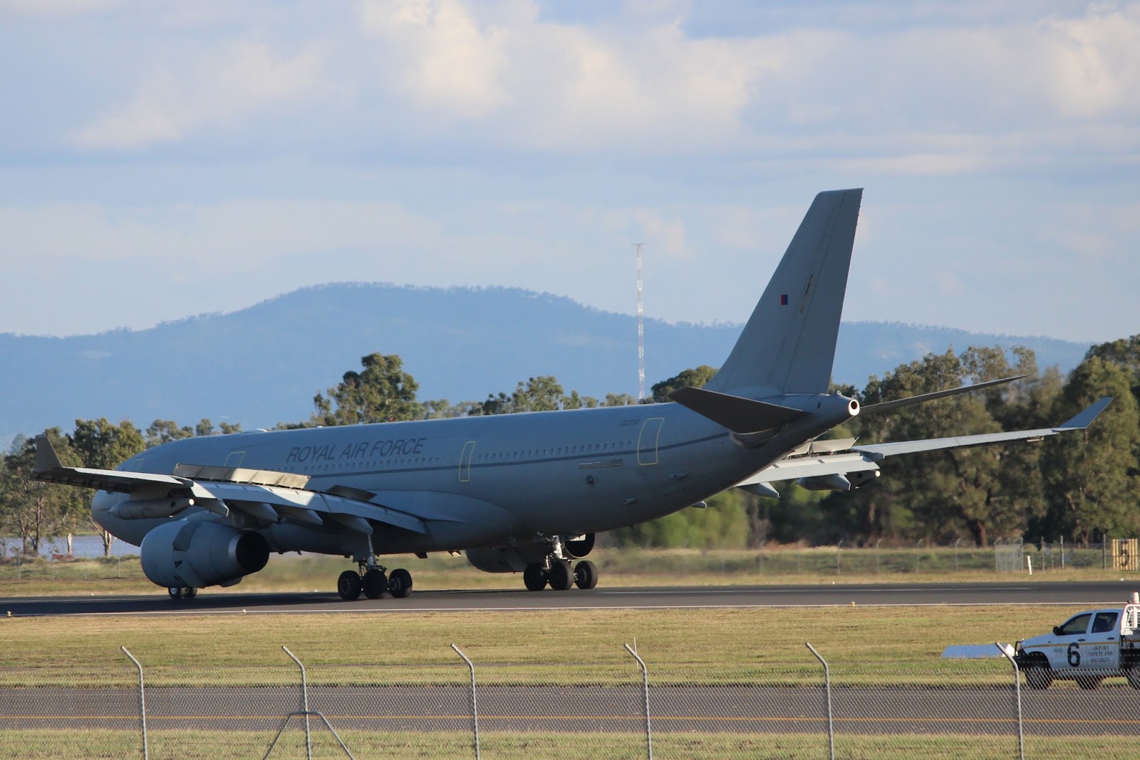 Central Queensland Plane Spotting: More Photos as Royal Air Force (RAF ...