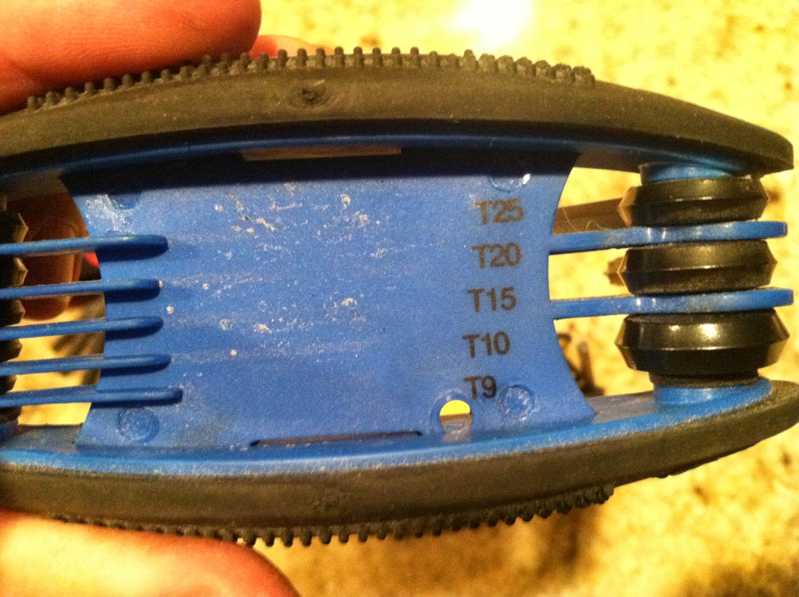 The Tool Review Guy: Harbor Freight Pittsburgh Folding star-(Torx) Bit ...