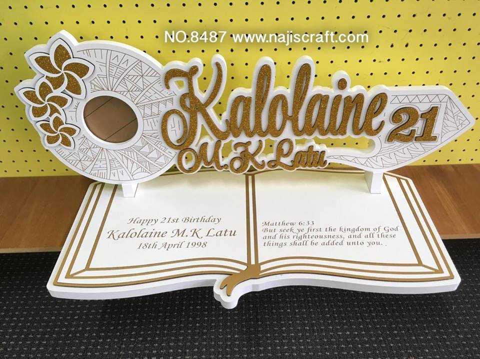 Naji's Craft: NO.8487: 21st White Bible key 75cm & glitter gold name