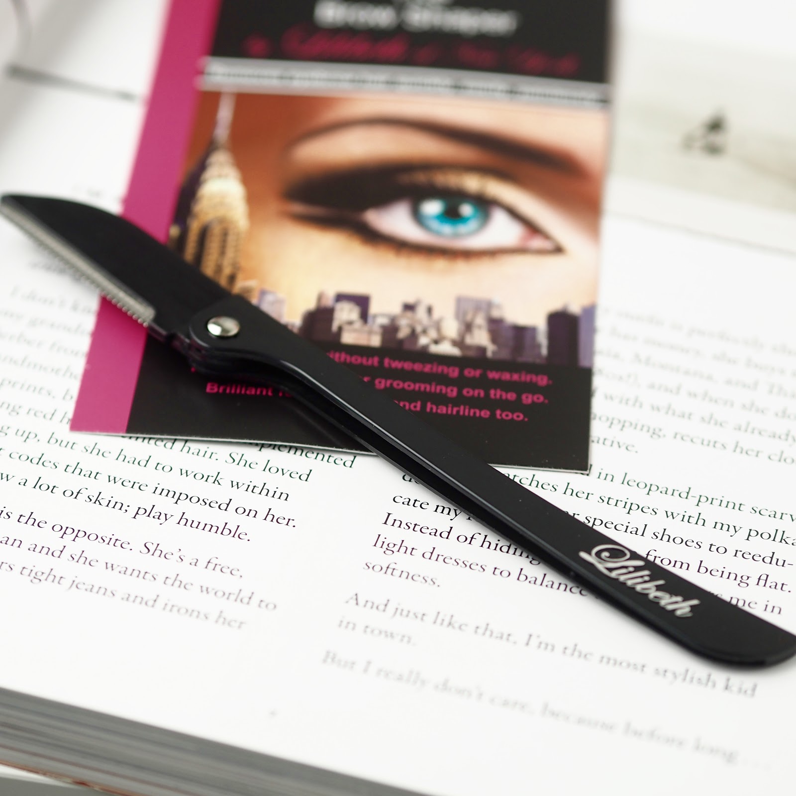 Lilibeth- Instant Brow Shaper !! | HELENA MULHEARN