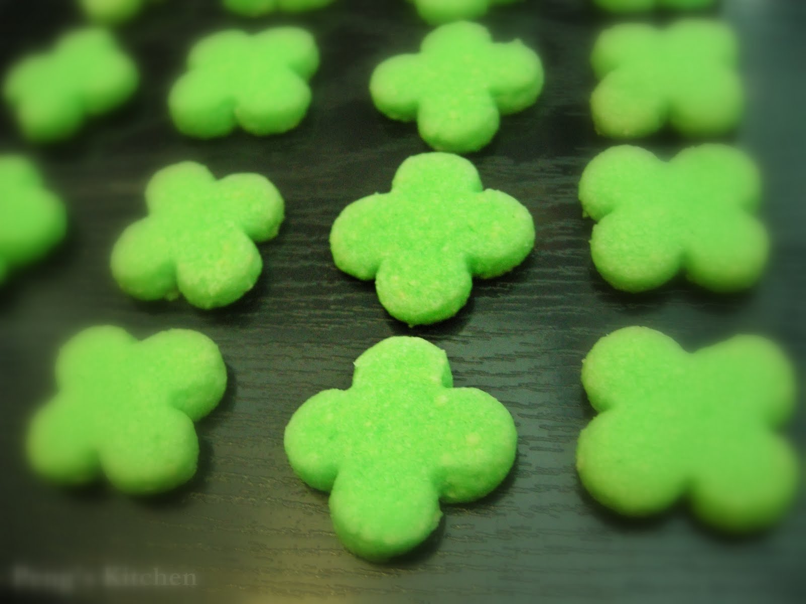 Peng's Kitchen: Which is ur favourite CNY Cookie?