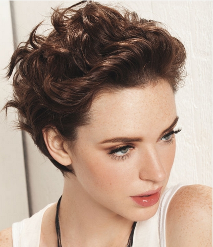 Des idées de coiffures stylisées | Femme Magazine