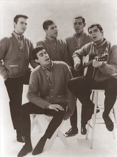 NOTICIAS Y EFEMERIDES MUSICALES Y DEL CINE: FALLECE JAY TRAYNOR ...