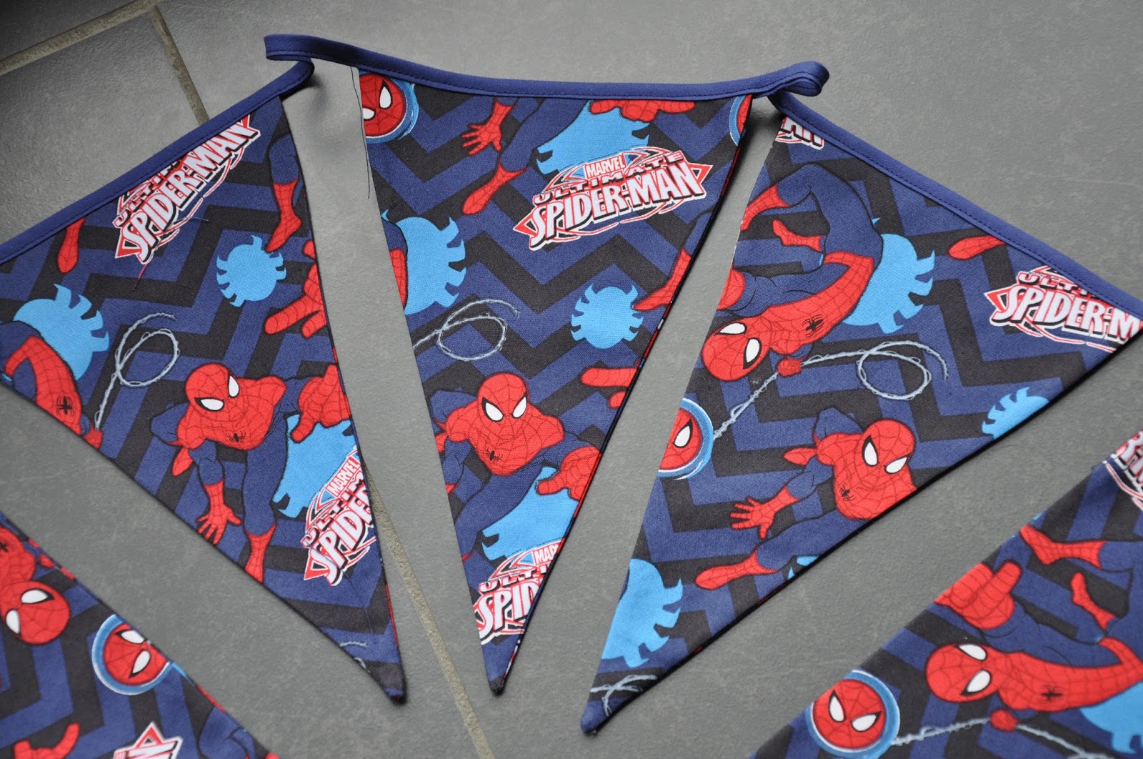 100% Elke: Superhelden-feest