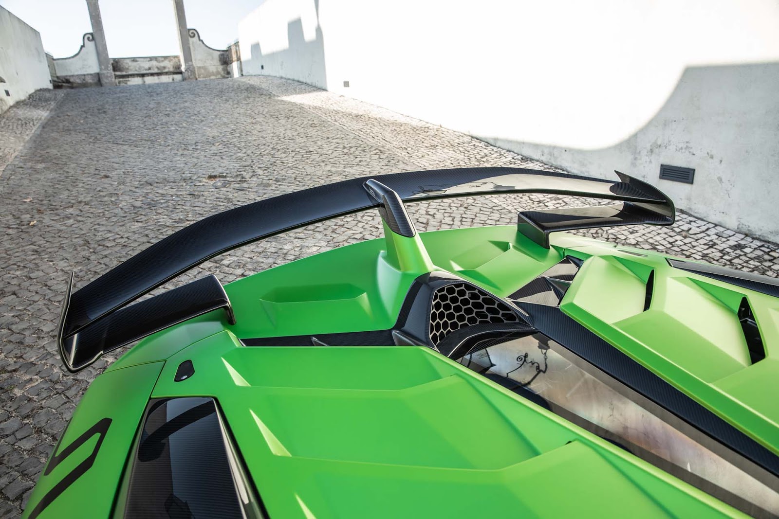 All Things Wheeled: Most interesting/cool spoilers ever