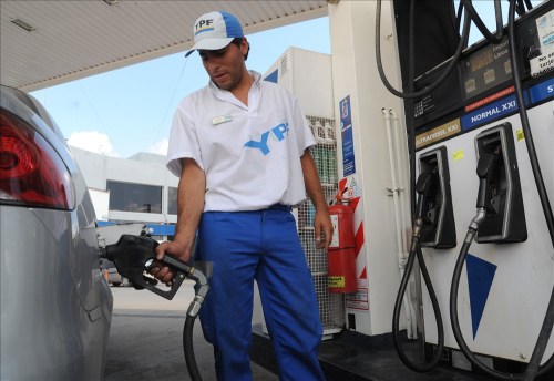 SE BUSCA PLAYERO/A PARA ESTACIÓN DE SERVICIO YPF CON O SIN EXPERIENCIA ...