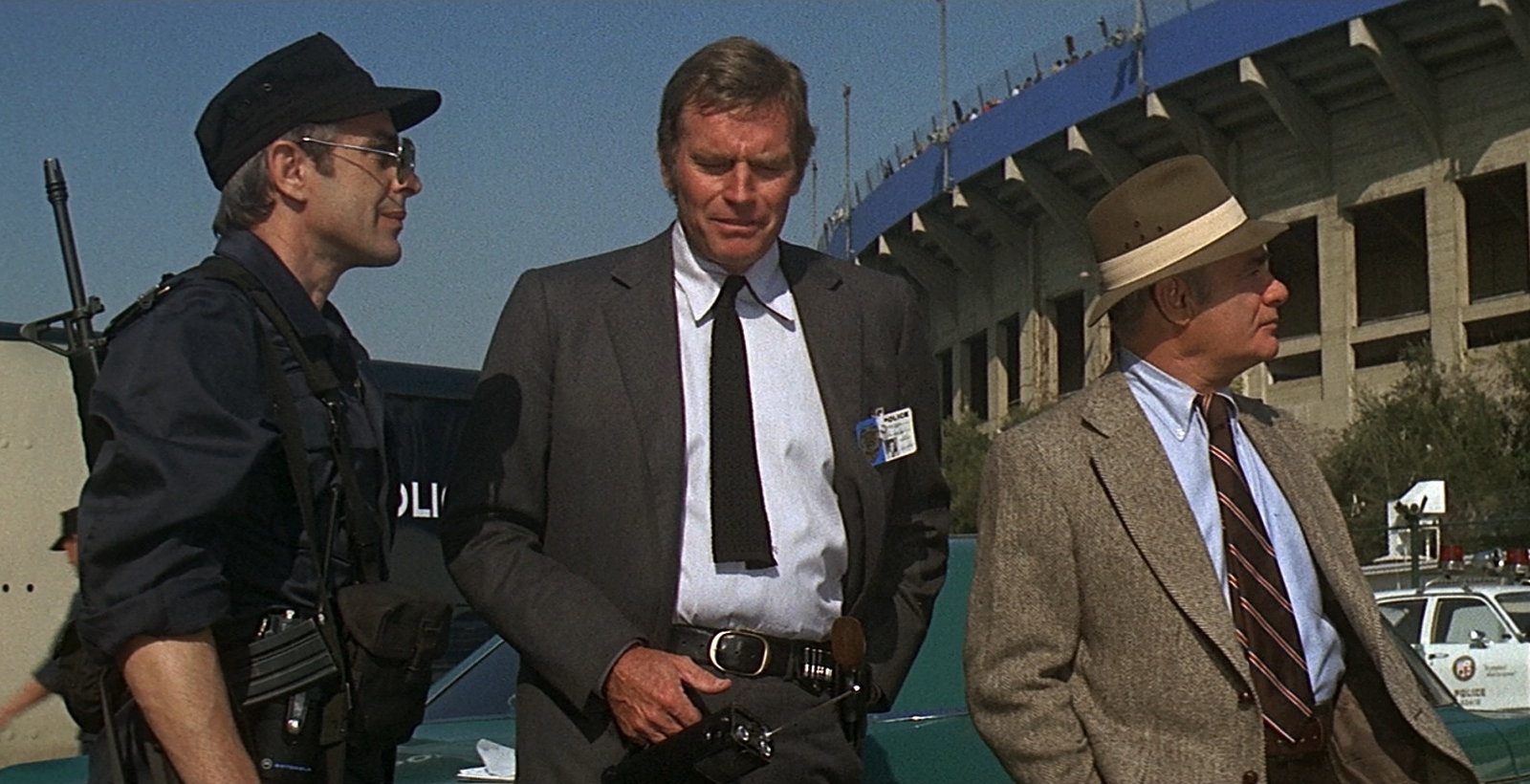 Movie Review: Two-Minute Warning (1976) | The Ace Black Movie Blog