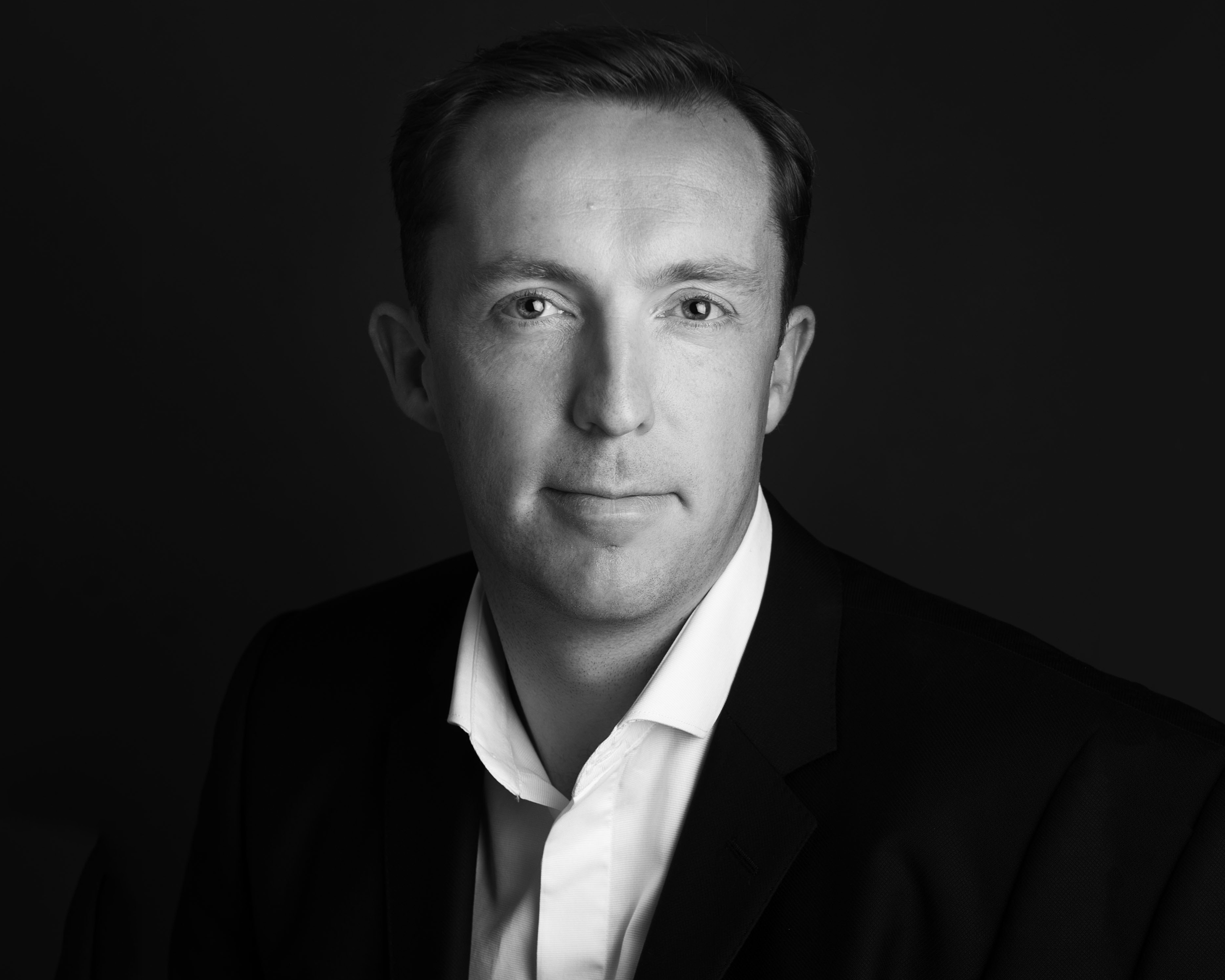 Make an impression with a proper profile picture.