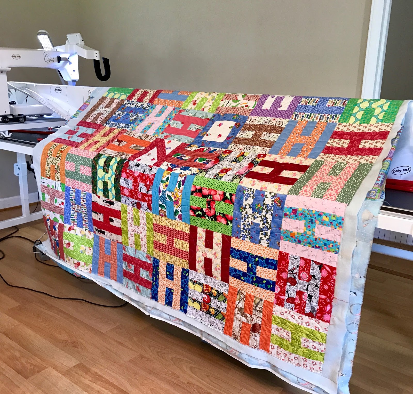 PAT QUILTZ TOO: Another H Quilt and a Patriotic Quilt Quilted.