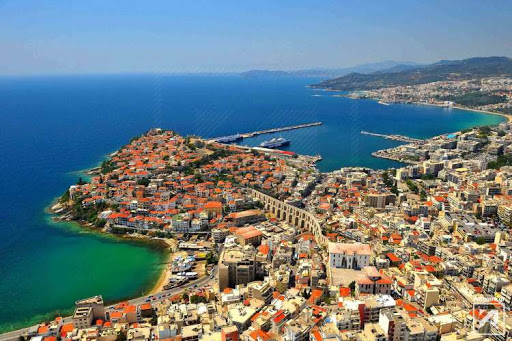 ΦΙΛΟΛΟΓΙΚΑ κατασκευάσματα ΓΥΜΝΑΣΙΟΥ: ΧΑΛΑΣΜΕΝΕΣ ΓΕΙΤΟΝΙΕΣ