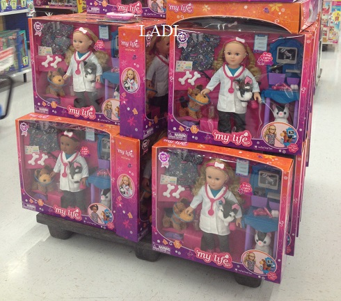 Living A Doll's Life : *In Store Report* MLA... Clothing Sets