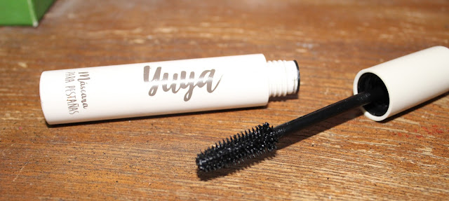 Mundo Pelusa.: Probando el contorno tres pasos y el nuevo rímel de Yuya.