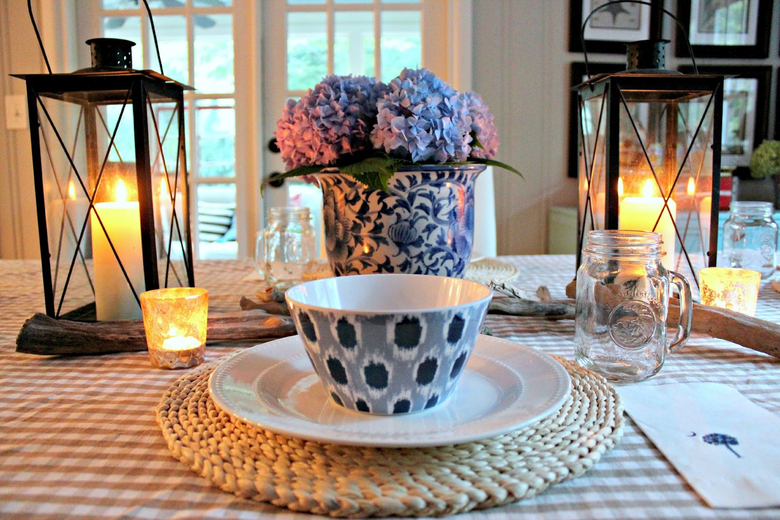 Lowcountry Inspired: Coastal Carolina Table Setting - Southern State of ...