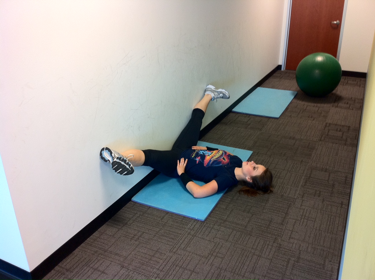 Lift and Get Hot.: Lower Body Static Stretches