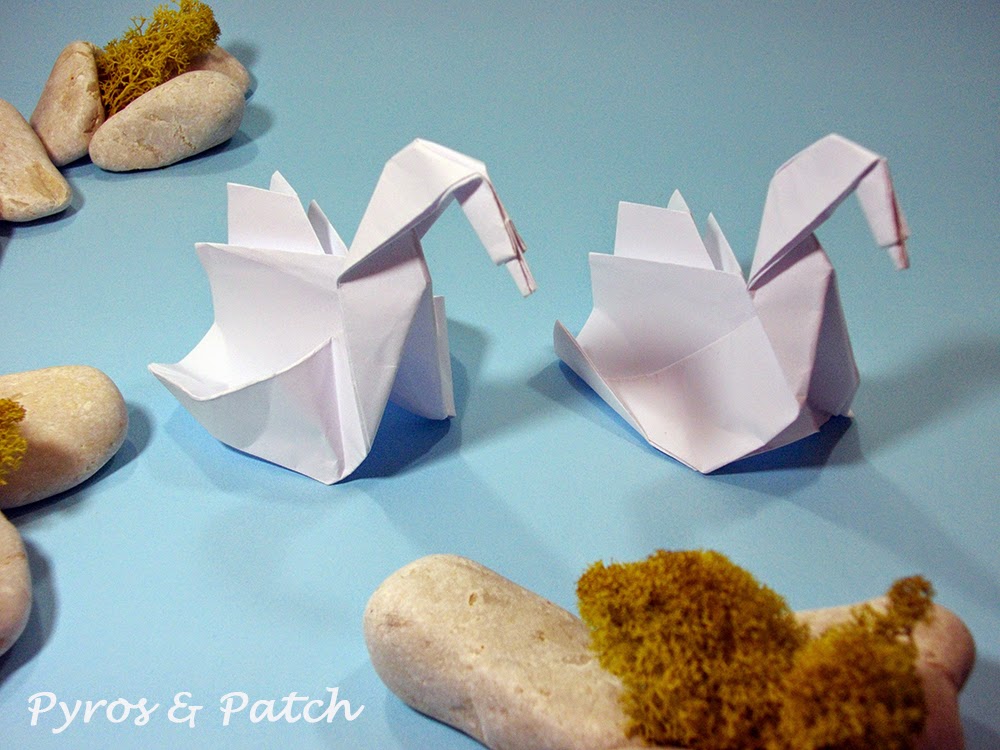 Pyros & Patch: Cigno in Origami