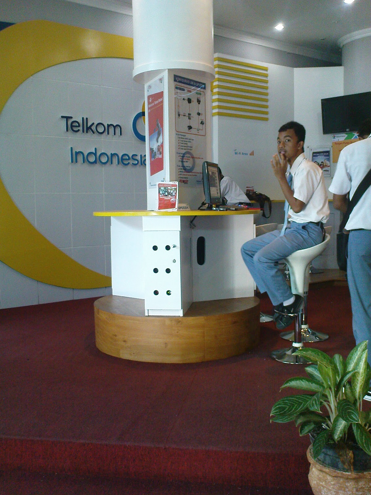 PLASA TELKOM JEMBER