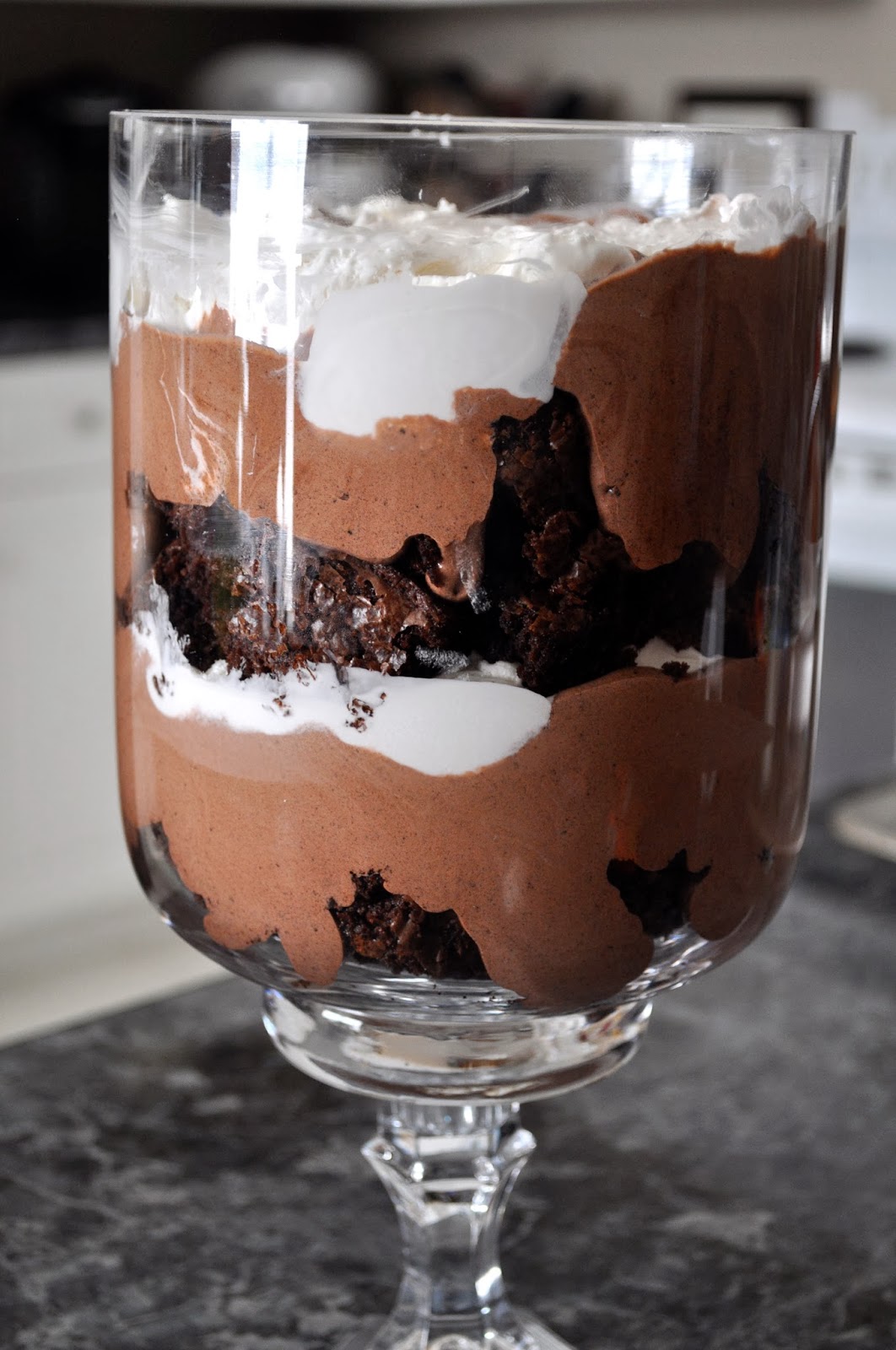 All Kinds of Yumm: Reese's Brownie Trifle {And a $3 DIY Trifle Bowl!}
