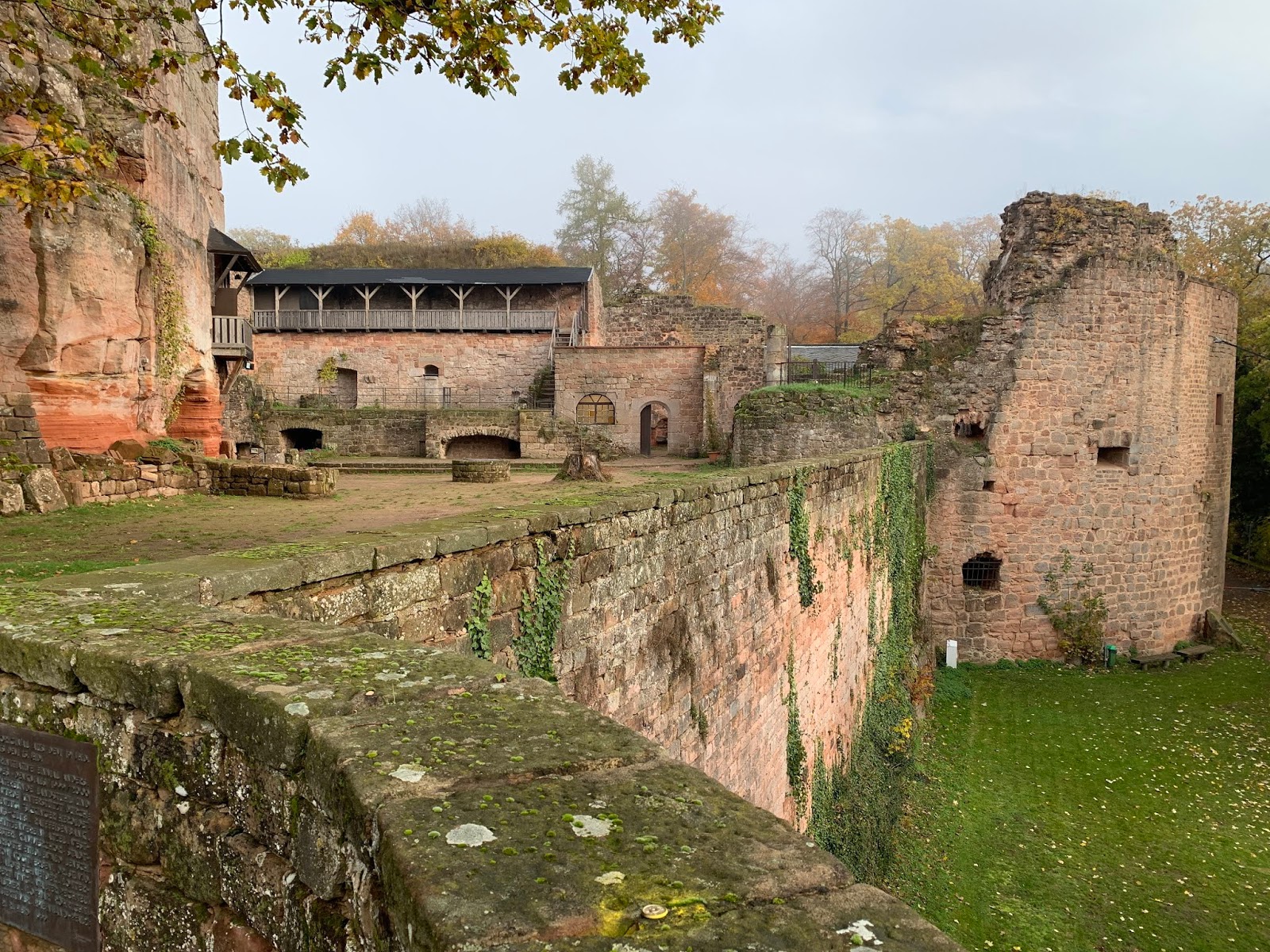 Welcome to the Krazy Kingdom: Burg Nanstein - Landstuhl, Germany