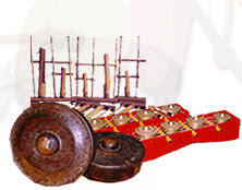 Dunia Muzik Tradisional