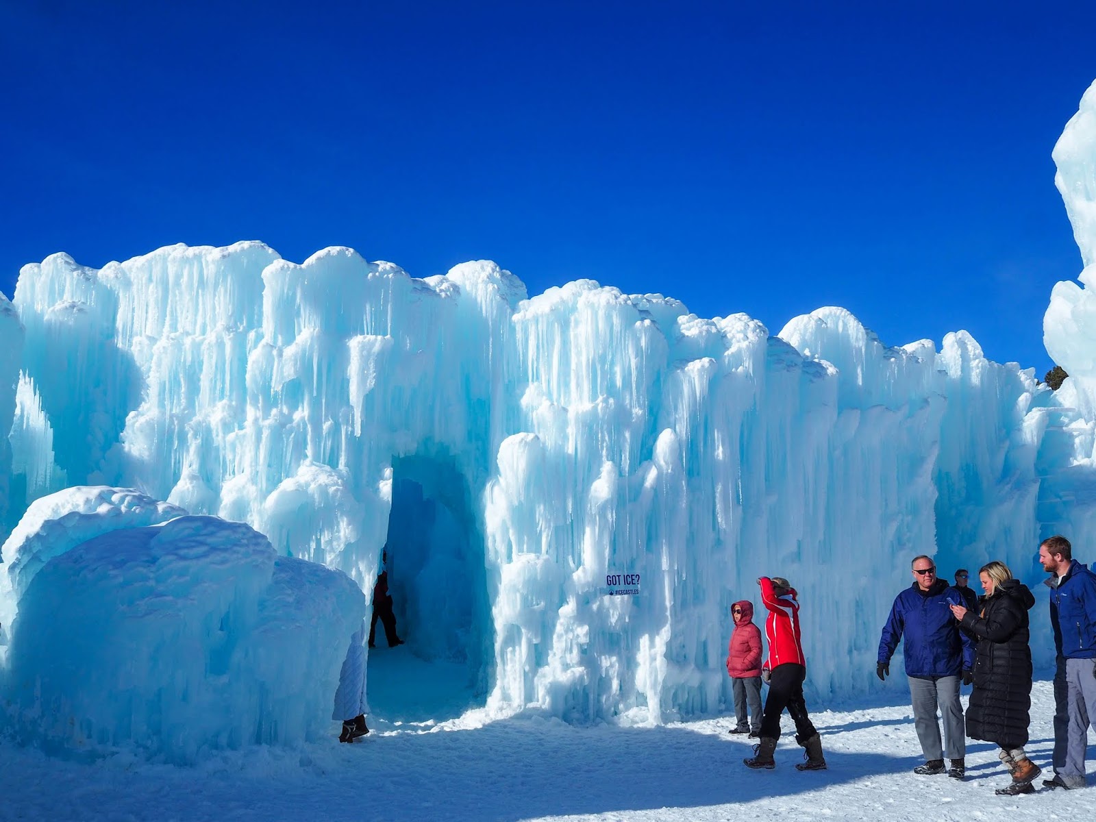 Little Hiccups: Ice Castles