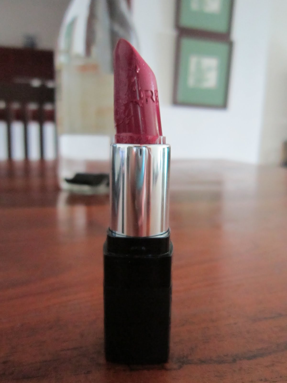 So Loverly: Revlon Colourburst Lipstick in Raspberry