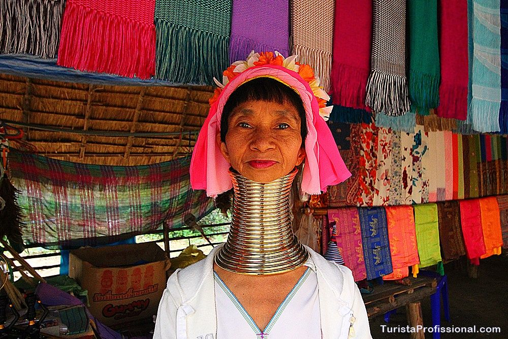 Mulheres Com Argolas No Pescoço - RETOEDU