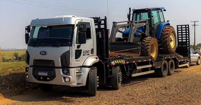 AGN Transportes abre vaga para motorista categoria E