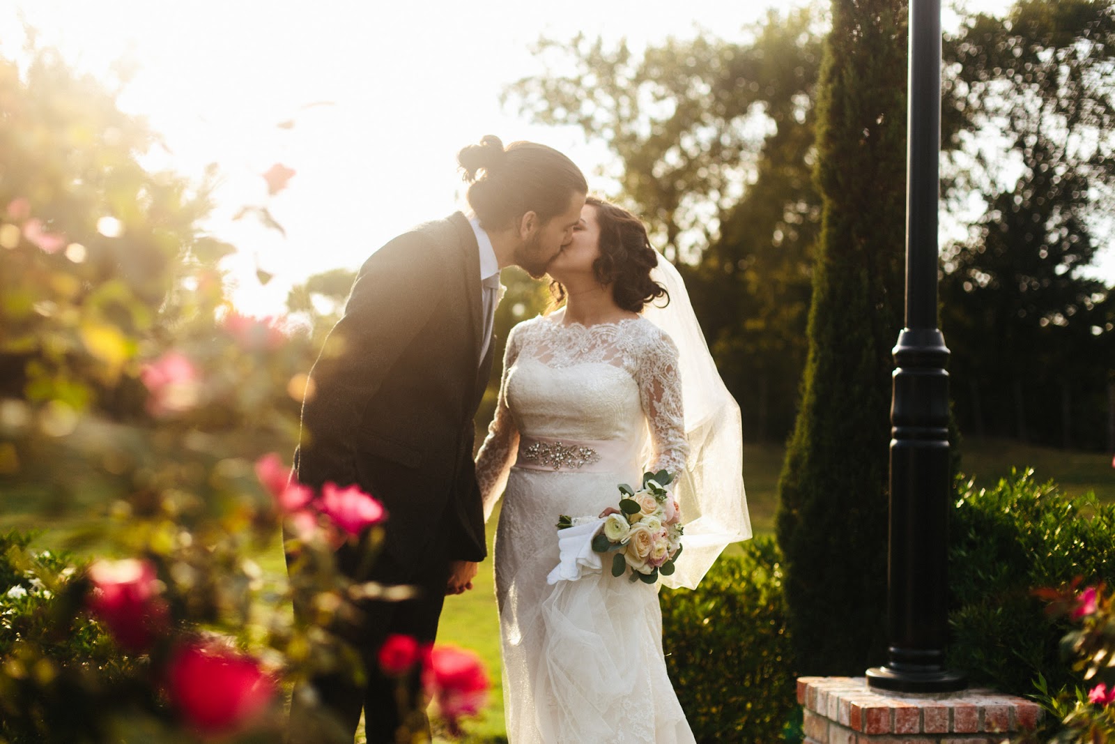 Allix Ruby: Lifestyle + Love Photographer