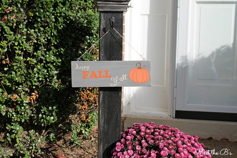 Painted Fall Sign- Happy Fall Y'all! | The Inspired Hive