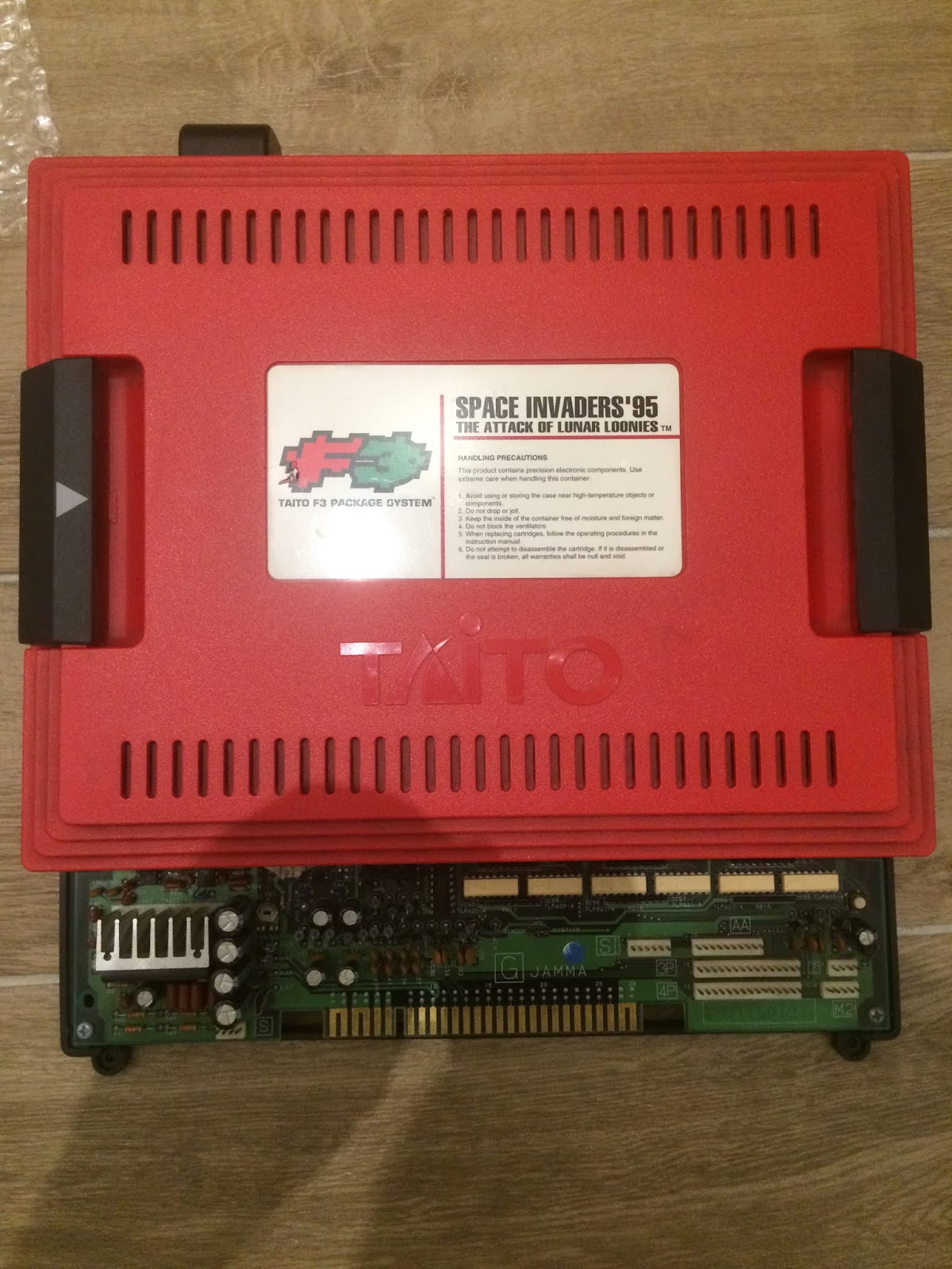 Arcade PCB Fever: Space Invaders 95 by Taito