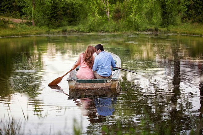 Engagement Session: Rowing Away Into Love - Belle The Magazine