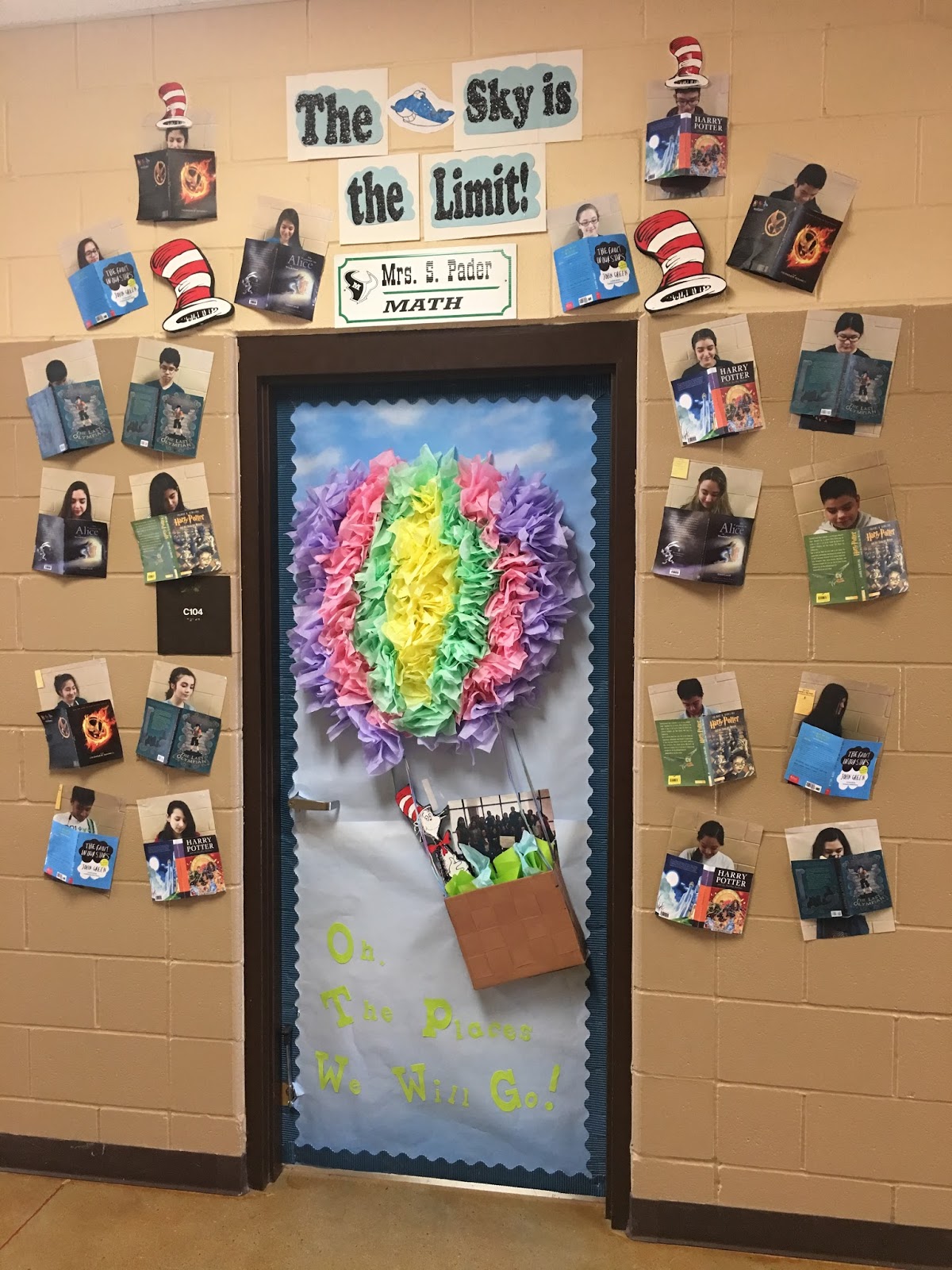 Eagle Pass ISD - iVision: MJH Door Decorating Contest