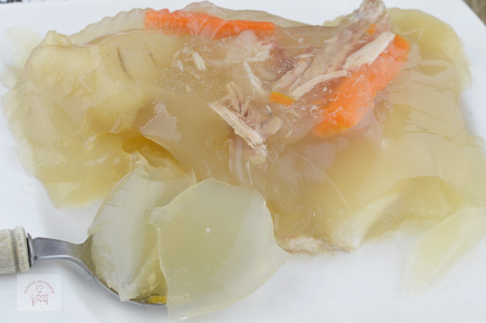 Racitura (piftie) de porc - CAIETUL CU RETETE