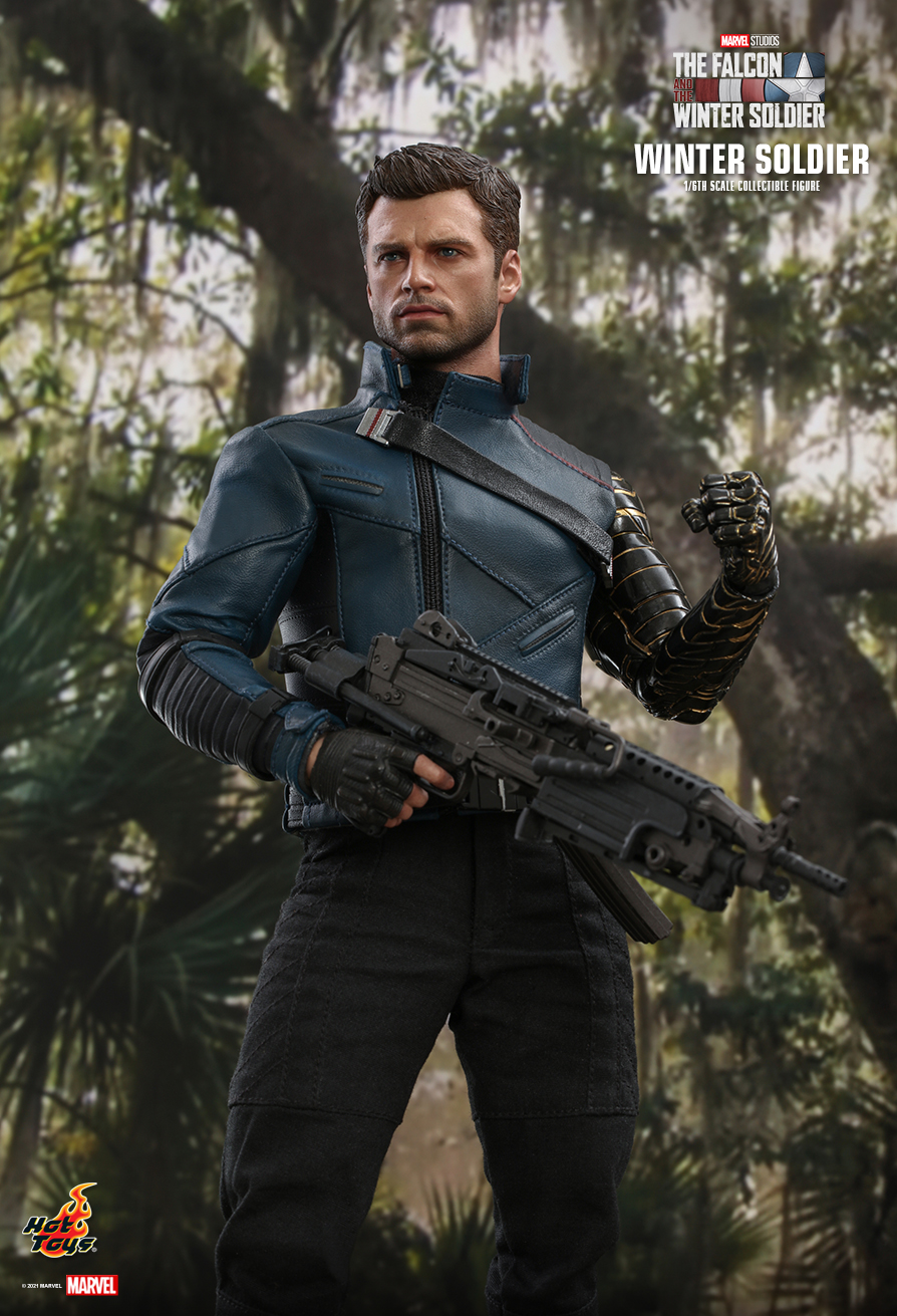 toyhaven: Hot Toys TMS039 1/6 Scale Sebastian Stan as The Winter ...