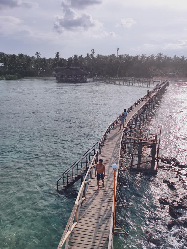Cloud 9 Siargao : Famous Surfing Spot in the Philippines - The Pinoy ...