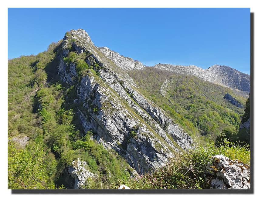 SLOW RIDER: PARQUE NATURAL DE PONGA 28/04/2019 PONGA NATURAL PARK